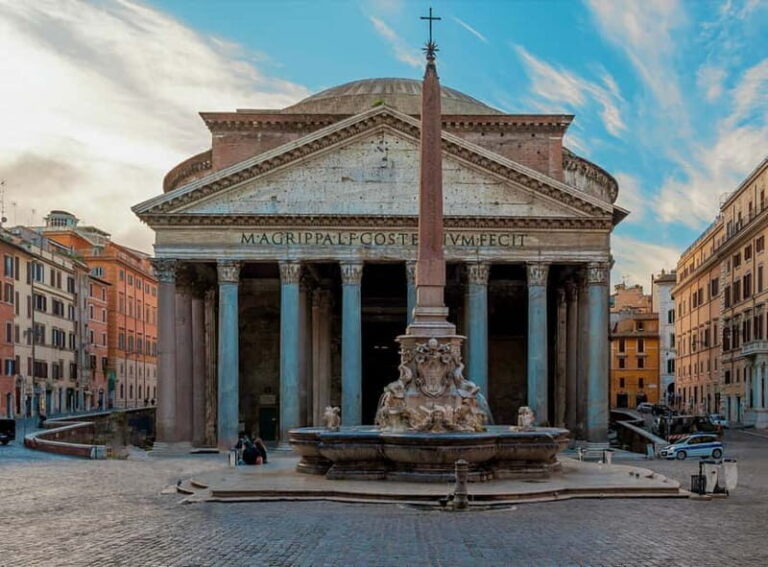Rome: Pantheon Entry Ticket With Interactive App + Host - The Significance of the Architecture