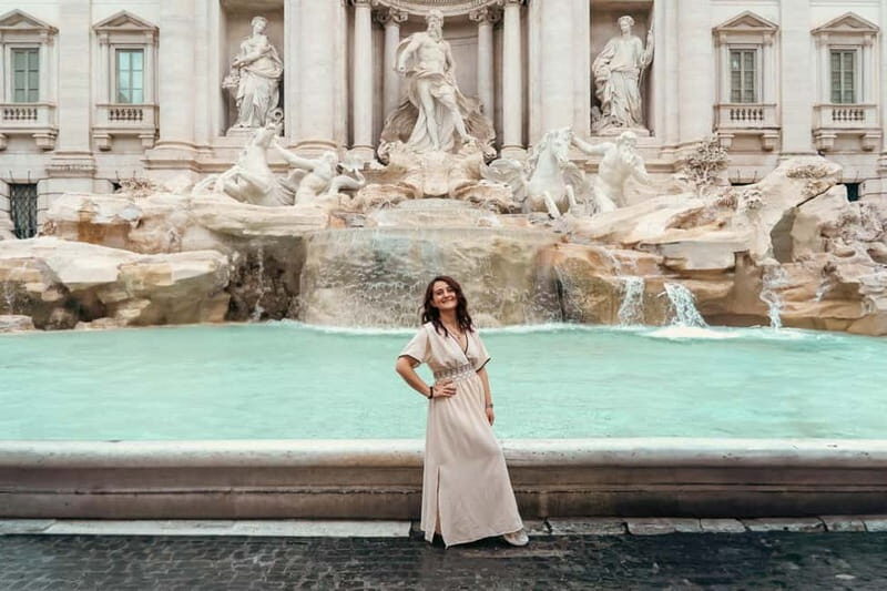 Rome: Private photoshoot at the Trevi Fountain Golden Hour - What’s Included and What’s Not