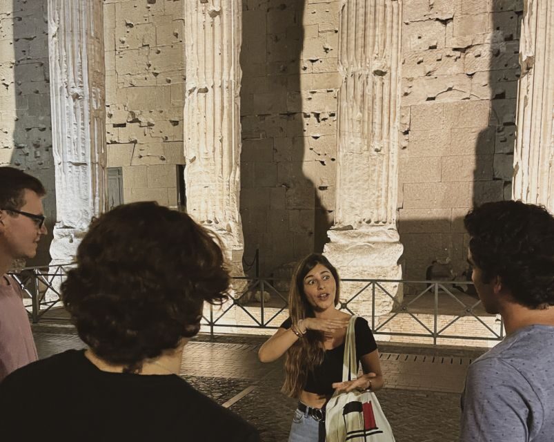 Rome: Small-Group City Highlights Moonlight Walking Tour - Why This Tour Works