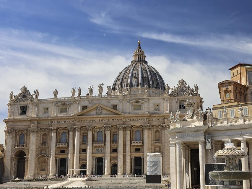 Rome: St. Peters Basilica, Tombs Tour & Optional Dome Climb - An In-Depth Look at the Tour Experience