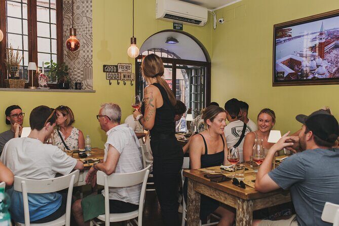 Rome: Wine Tasting in Trastevere with Food and Gelato - Starting Point in Trastevere