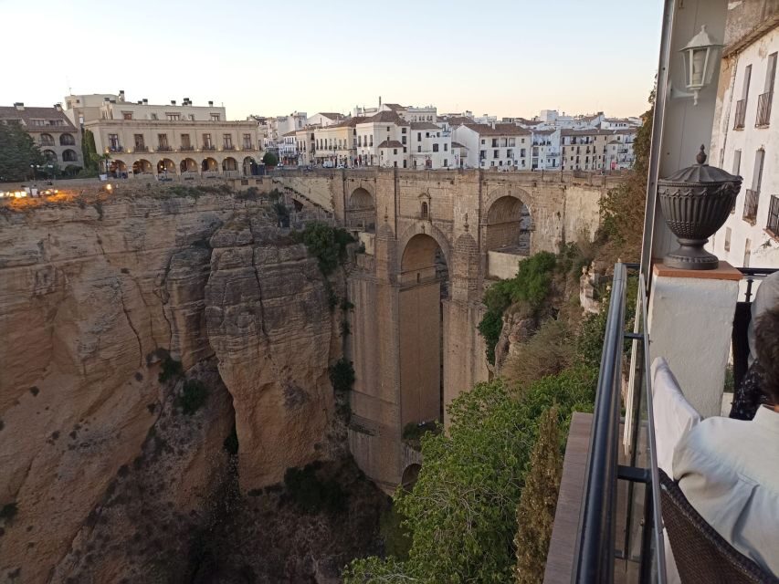 Ronda: Guided Walking Tour with English or Spanish Guide - The Itinerary in Detail