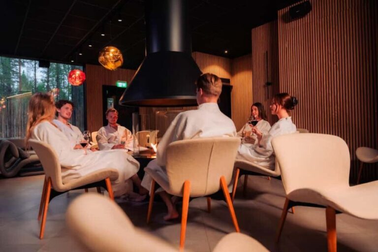 Rovaniemi: Daylight Forest spa,outdoor hot tubs and lunch - FAQs About the Rovaniemi Daylight Forest Spa Experience