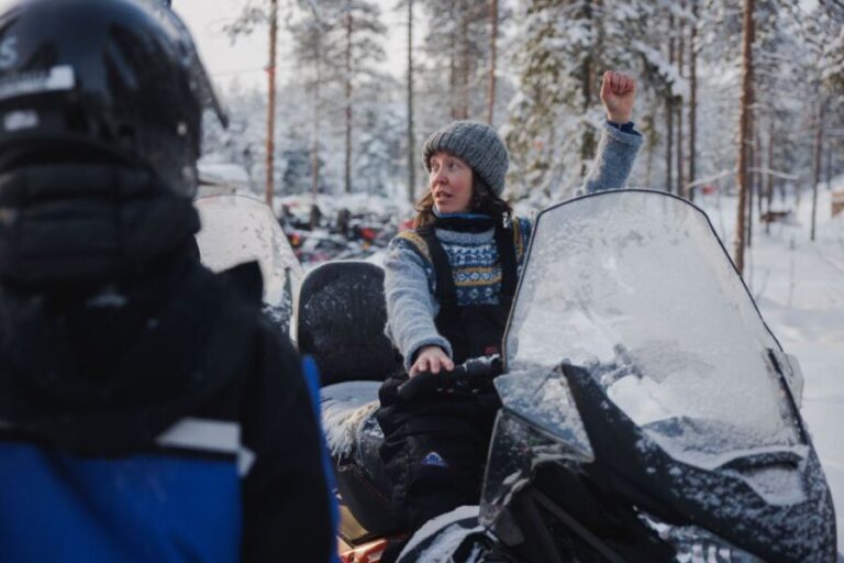 Rovaniemi: Ice Fishing & Snowmobile Safari Combo Day - The Art of Ice Fishing in Lapland