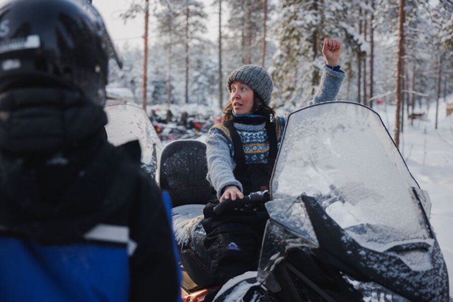 Rovaniemi: Ice Fishing & Snowmobile Safari Combo Day - The Art of Ice Fishing in Lapland