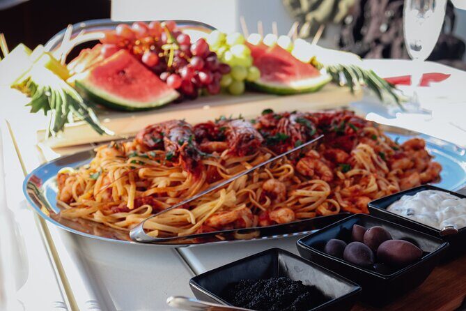 Sailing Cruise to Dia Island with Meal and Water Activities - The Onboard Atmosphere & Crew