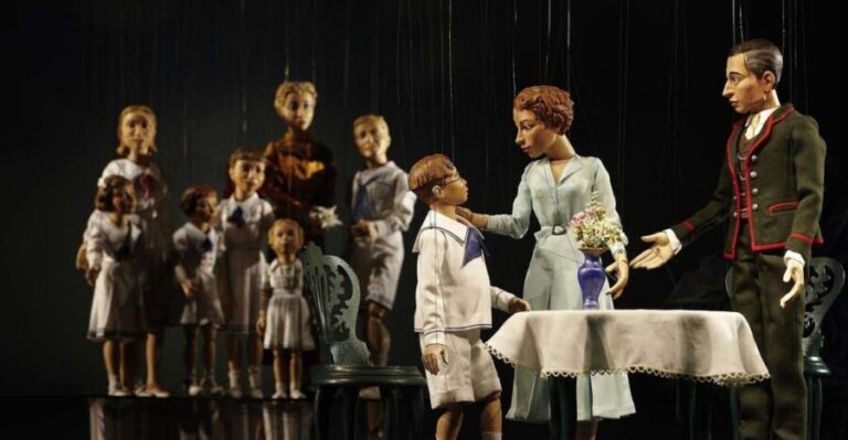 Salzburg: The Sound of Music at Marionette Theater Ticket - What to Expect During the Performance