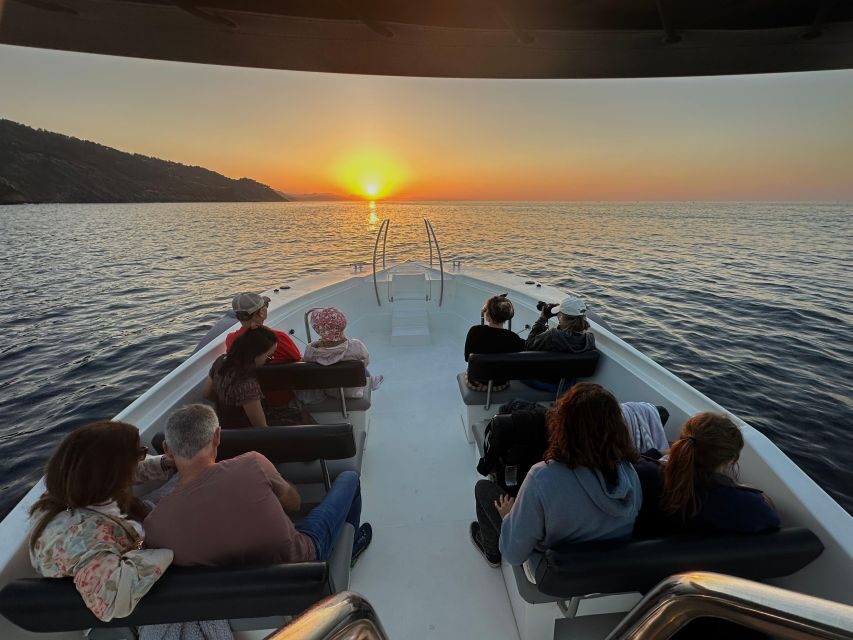 San Sebastian: 2 Bays Evening or Sunset Boat Tour with Cava - The Sunset Experience and Included Delights