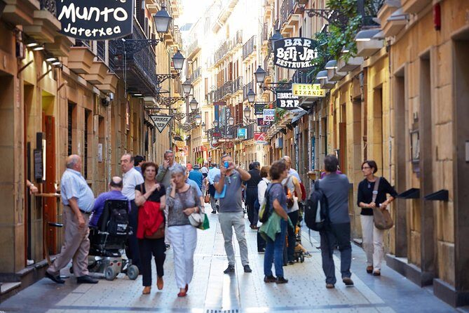 San Sebastian walking tour with pintxo and drink option - Practical Details & What You Can Expect