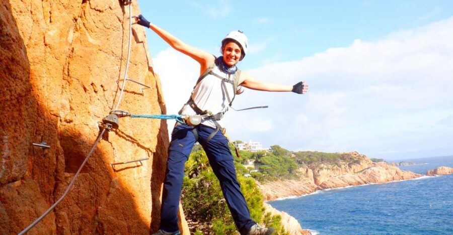 Sant Feliu de Guixols: Climb Via Ferrata Cala del Molí - Guides and Safety: Why They Matter