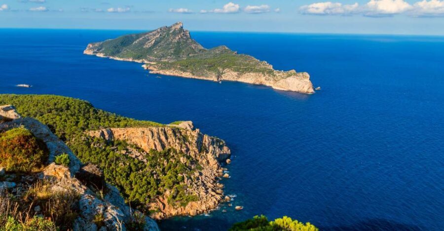 Santa Ponta/Peguera: Dragonera Island Cruise with Swim Stop - Who Is This Tour Best For?