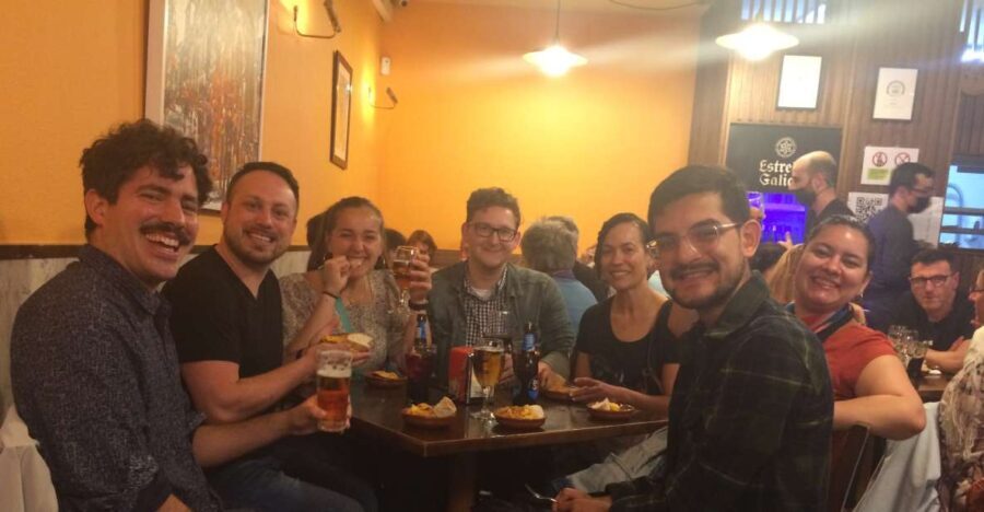 Santiago: Guided Foodie Tour with Drinks, Tapas & Live Music - What Makes This Tour a Great Choice?