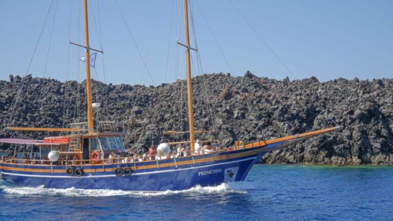 Santorini 2-Day Combo: Volcano Boat Cruise & Island Bus Tour - What To Expect from the Santorini 2-Day Combo
