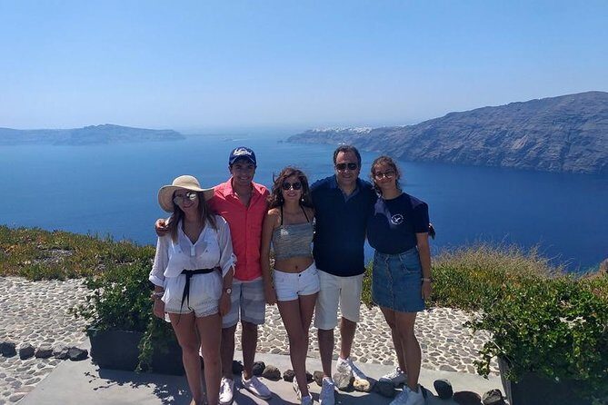 Santorini in 5 hours: Oia, Traditional Villages & Black Beach - What Travelers Say