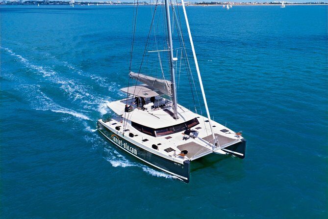 Santorini Luxury Catamaran Day Cruise with BBQ,drinks,transfer - What the Reviews Say