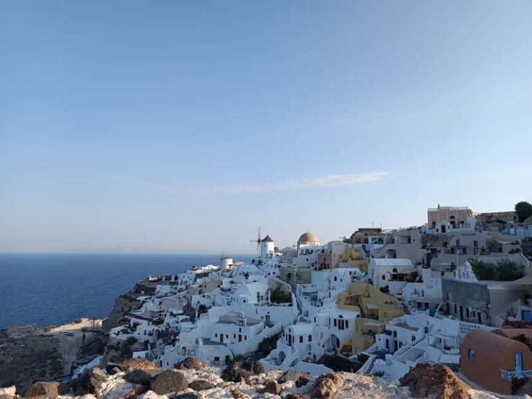 Santorini: Private Guided Sightseeing Day Tour - Detailed Breakdown of the Itinerary