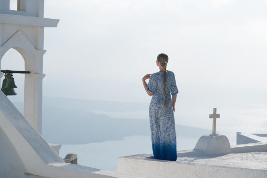 Santorini: Private Photo Shoot in Fira or Imerovigli - Pricing and Value