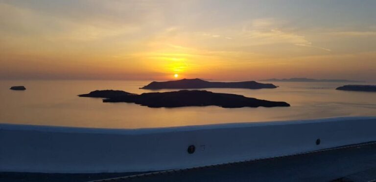 Santorini: Sightseeing Island Tour (Private) - Transportation and Timing: Why It Matters