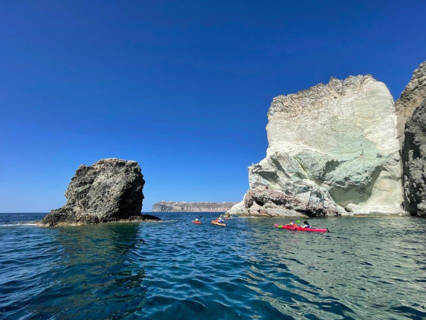 Santorini: South Sea Kayaking Tour with Sea Caves and Picnic - The Paddling Experience