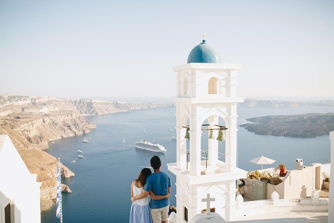 Santorini Walking Tour with a Personal Photographer - FAQ