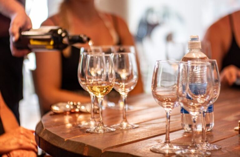 Santorini: Wine Tour with Sunset in Oia - Who Is This Tour Best For?