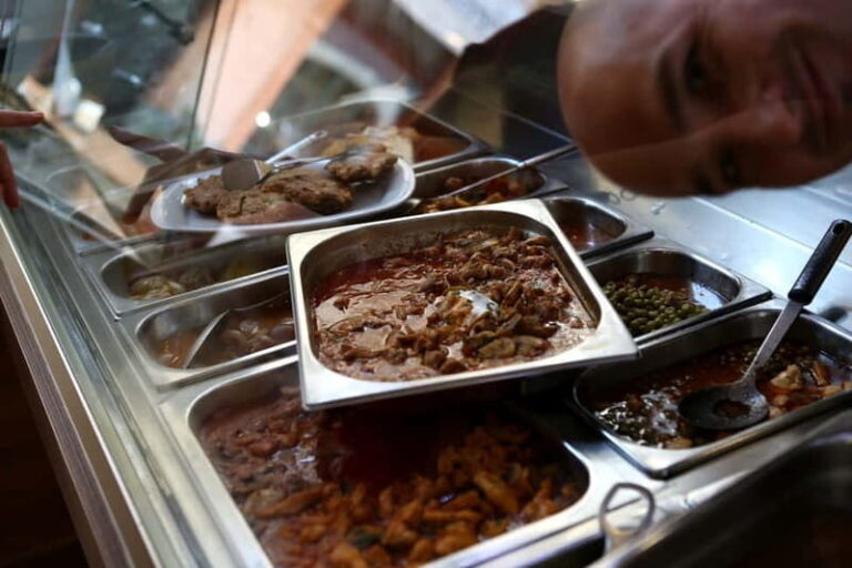 Sarajevo: Sarajevo City Market, Old Town Food Tasting Tour - Key Points