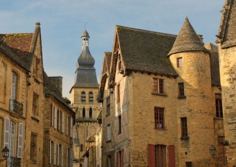 Sarlat Gourmet Tour & Market Visit with Tastings - Who Will Love This Tour?