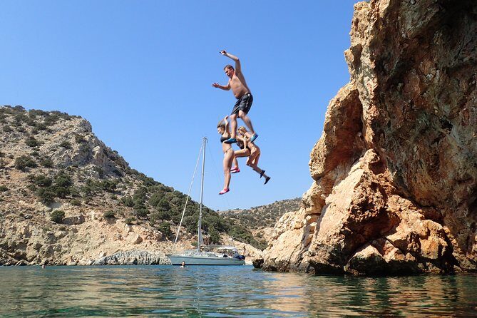 Semi-private Antiparos & Caves Blue Lagoon OR Rina Cave & Small Cyclades - Practical Details and Tips