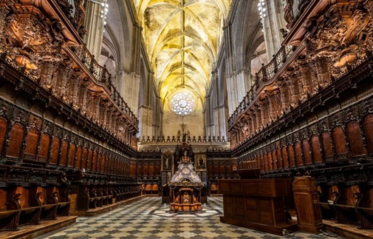 Seville: Small-Group Cathedral and Giralda Tour with Tickets - Why This Tour Offers Great Value