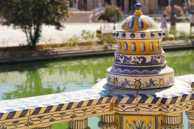 Seville Small-Group Monumental Highlights Walking Tour - The Experience: What It Feels Like