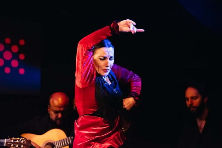 Seville: Tapas Walking Tour with Traditional Flamenco Show - An In-Depth Look at the Tour Itself
