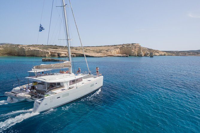 Shared Catamaran All inclusive-Day Cruise to Naxos or Paros - Why This Tour Works