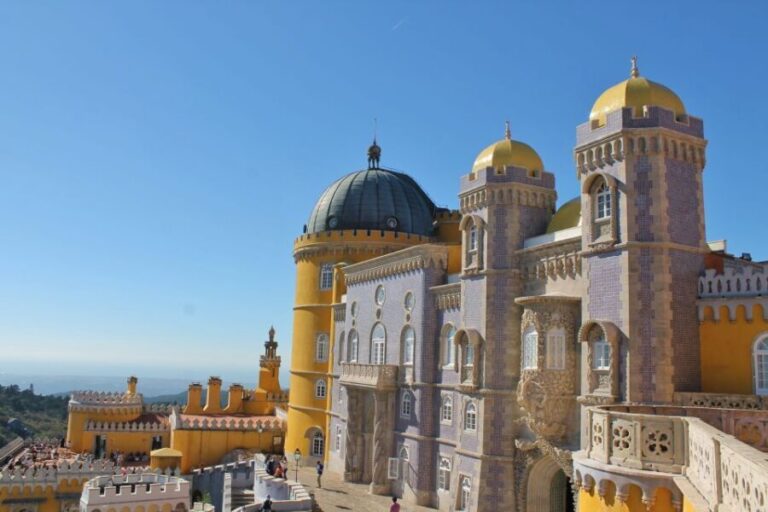 Sintra and Cascais: Full-Day Private Sightseeing Tour - The Experience in Detail