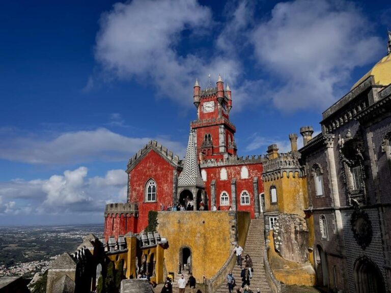 Sintra with a guide: Pena, Regaleira, Roca and Cascais - What the Experience Really Offers