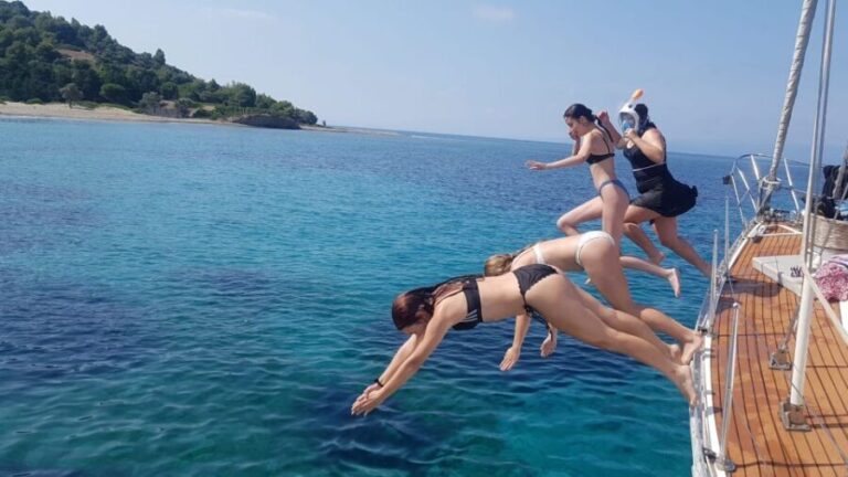 Skiathos: Day-Sailing Tour with Lunch on Board - Itinerary Breakdown