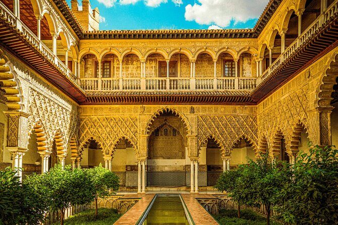Skip the Line Seville Alcázar, Cathedral & Giralda Guided Tour - Whats Included and What to Expect