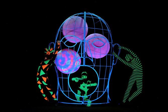 Skip the Line: WOW Show Black Light Theater in Prague Ticket - Authentic Perspectives from Reviewers