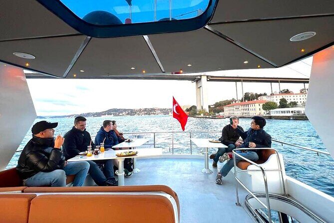 Small-Group 2 Hours Bosphorus Luxury Yacht Cruise in Istanbul - What’s Included and What to Expect