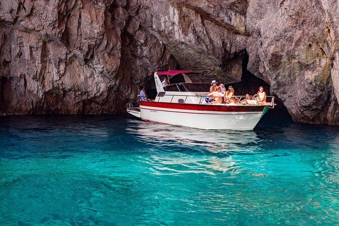 Small Group Boat Day Excursion to Capri Island from Amalfi - Detailed Itinerary Breakdown