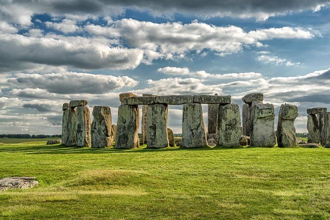 Small Group Cotswolds Village, Stonehenge and Bath Tour from London - Practical Considerations