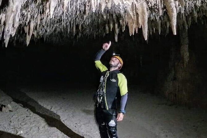 Small-Group Cova de Coloms Sea Caving Tour in Mallorca - What to Expect at Different Stops