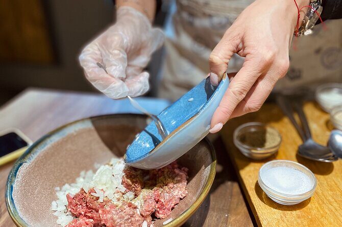 Small-Group Khinkali and Khachapuri Cooking Class in Tbilisi - Who Should Consider This Experience?