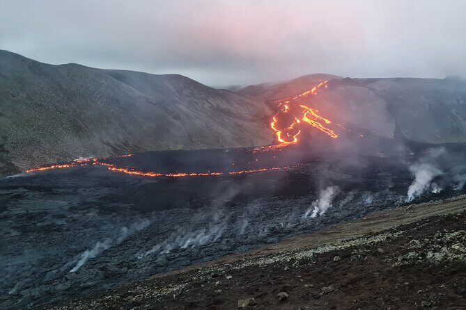 Small Group Volcano Hike with a Professional Geologist - Is This Tour Worth It?