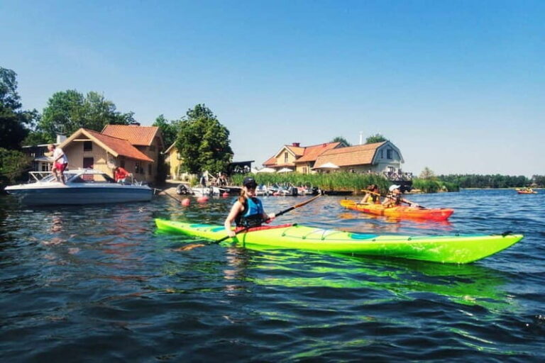 Stockholm: Archipelago Islands Kayak Tour and Outdoor Picnic - What to Expect During the Tour