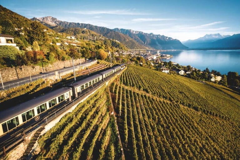 Switzerland: Swiss Half-Fare Card - Navigating the Swiss Transport Network