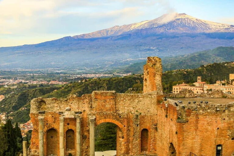 Taormina: Ancient Theater Skip-the-Line Ticket & Audio Guide - Exploring the Ancient Theater of Taormina: What to Expect