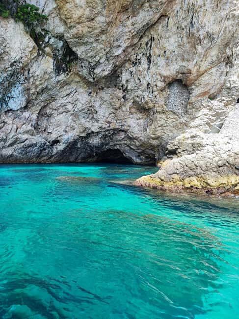 Taormina Giardini Naxos: Boat Tour with Aperitif & SwimMasks - What to Expect From the Experience