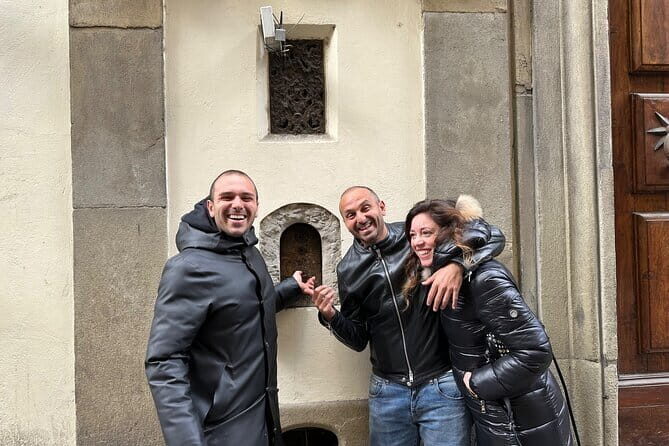 Tasty Florence Street Food with Guided Walking of the City - Third Stop: Sweet & Cold Treats in the City