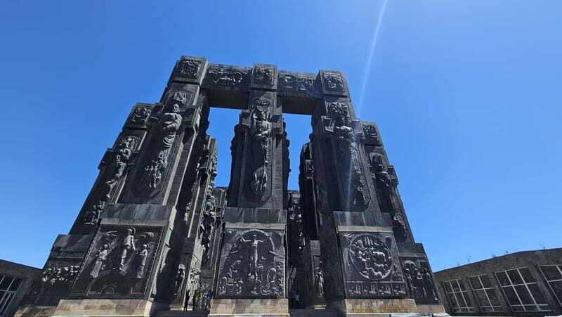 Tbilisi: Mtskheta Jvari Bazaar, Chronicles of Georgia & Wine - Why This Tour is a Must-Do for Certain Travelers