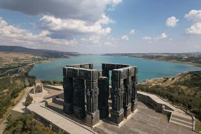 Tbilisi: The Chronicle of Georgia Express Guided Tour - Breakdown of the Itinerary